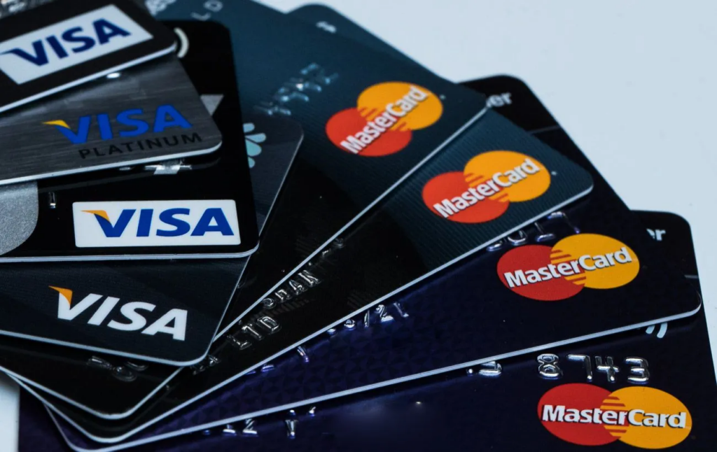 Британія запустила UK Payments Initiative для конкуренції з Visa та ...